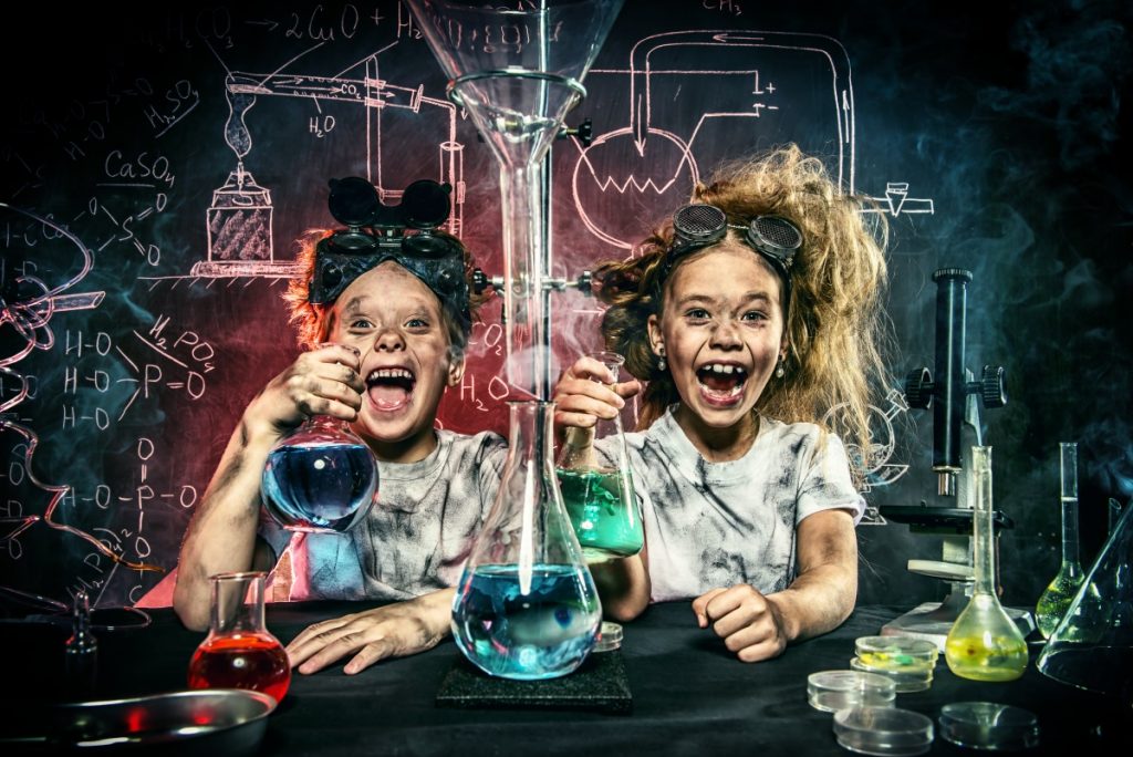 Five classic science experiments to try at home - Futurum